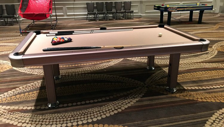 Billiards/Pool Table - 7 Foot - SMR Inc / Talk of the Town