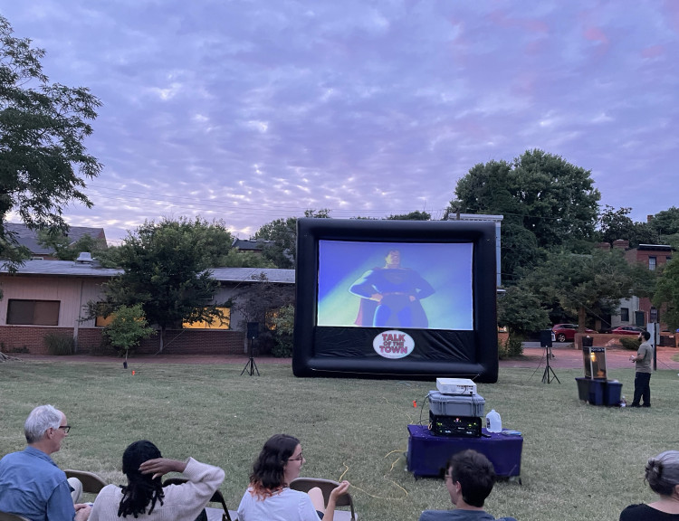 21' Inflatable Screen Package (16x9 viewable) - SMR Inc / Talk of the Town